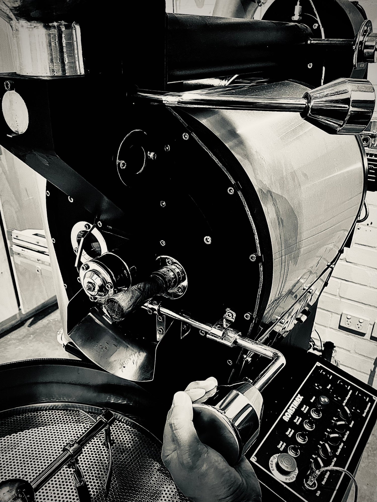 About Us – Garage Roasters